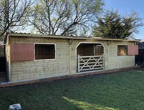 Hunter Stables - Stable Express