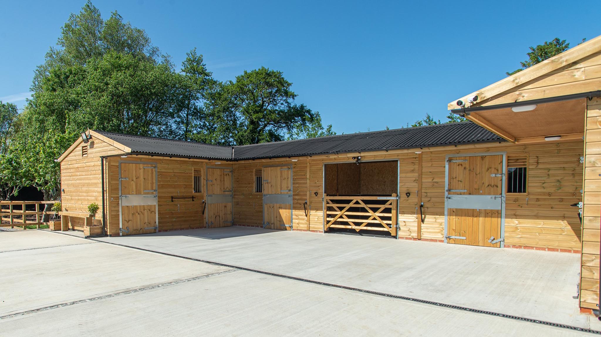 Horse Stables For Sale - Stable Express