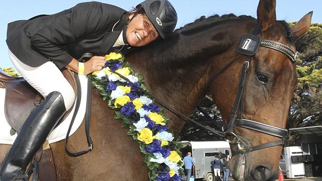 Willie Nelson Rescued 70 Horses From The Slaughterhouse - Stable Express